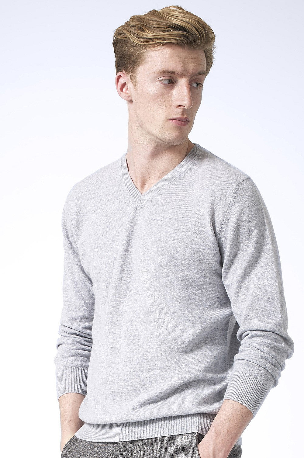 Mens Cashmere V-Neck – Sky Cashmere